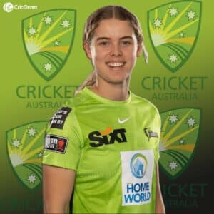 Harleen Deol Biography, Age, Husband, WPL, Height, And Family - CricGram