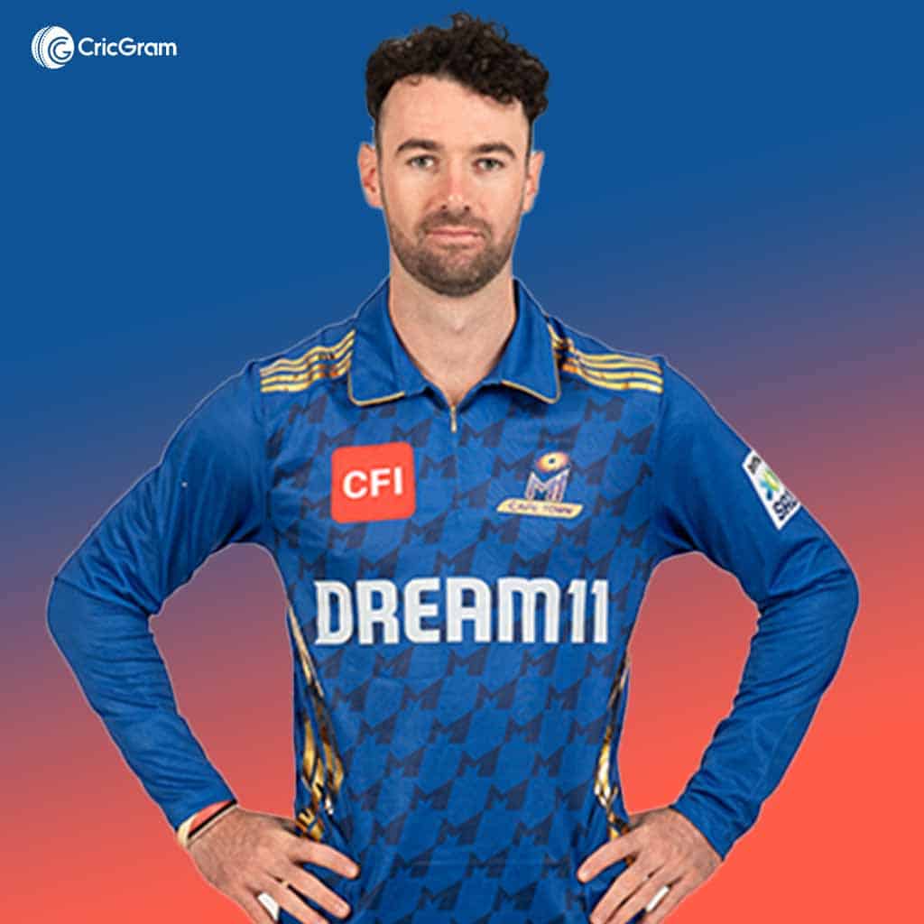 Connor Esterhuizen Biography, Stats, Age, Height, Girlfriend, And ...